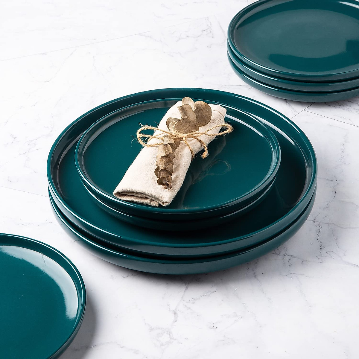 AmorArc Ceramic Plates Set of 6, 8.0 Inch Round Stoneware Salad Plates Use for Dessert, Salad, Appetizer etc,Microwave and Dishwasher Safe, Scratch Resistant Small Deep Dinner Plates-Green