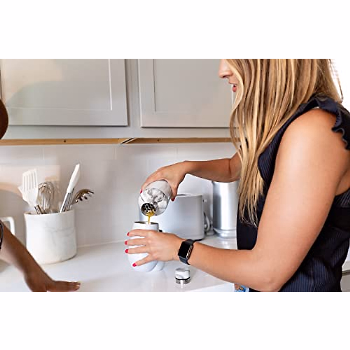 Simple Modern Cocktail Shaker Gift Set with Jigger Lid | Insulated Boston Martini Mixer Stainless Steel Christmas Gifts for Men Women | Compatible with Classic Tumbler Collection | Midnight Black