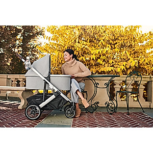 Cruz V2 Stroller - Gwen (Green Melange/Carbon/Saddle Leather) + Bassinet - Gwen (Green Melange/Carbon)