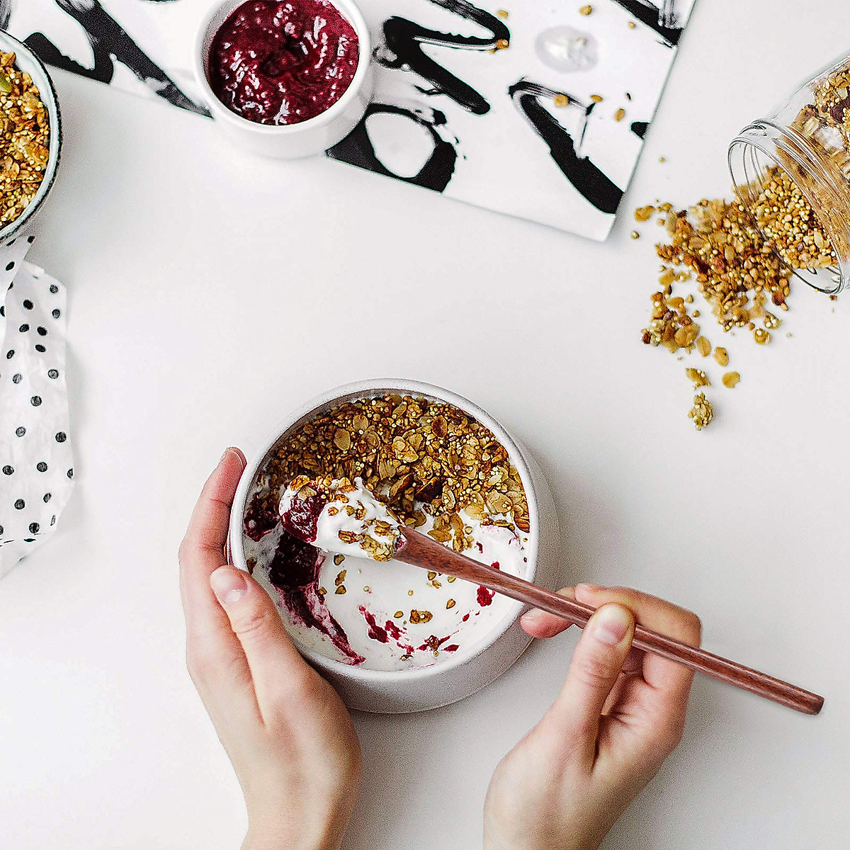 4 Pieces Wooden Coffee Mixing Spoons Long Handle Cocktail Spoons Wood Iced Tea Spoons Small Stirring Spoon for Mixing Coffee Tea Beverage, 7.87 Inch