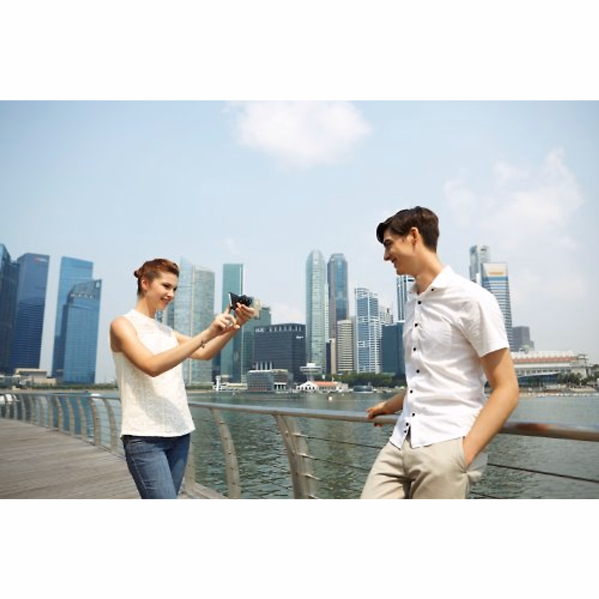 DSC-QX 10 B DSCQX10B.CE7 - Sony Cyber-Shot - International Version (No Warranty)