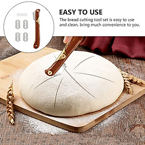 DOITOOL Bread Lame with Wooden Handle, Bread Scoring Tool with 4 Blades, Bread Bakers Lame Slashing Tool, Bread Slicer Cake Cutter, Sourdough Bread Lame Knife with Plastic Cover