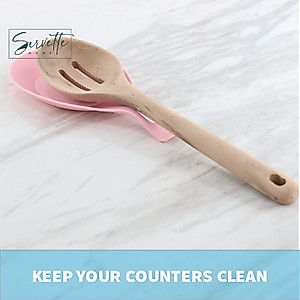 Round Silicone Spoon Rest & 4oz Glass Salt and Pepper Shaker Set (Pink)