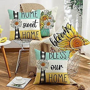 wyooxoo Throw Pillow Covers 18x18 Set of 4 Summer Farmhouse Pillow Covers Decorative Pillowcase for Sofa Couch Living Room Outdoor Home Decor
