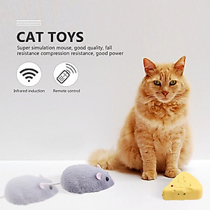 STOBOK 1set Remote Control Mouse Model Remote Control Toy Chew Toys Toy Rc Toy Rc Pets Cat Toy Cat Teasing Toy Cat Playing Toys Realistic Mouse Toy Electronic Component
