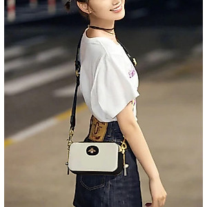 Ophlid Bee Purse Camera Crossbody Bags for Women Trendy Small Snapshot Bag Wide Strap Leather Shoulder Clutch Handbags White