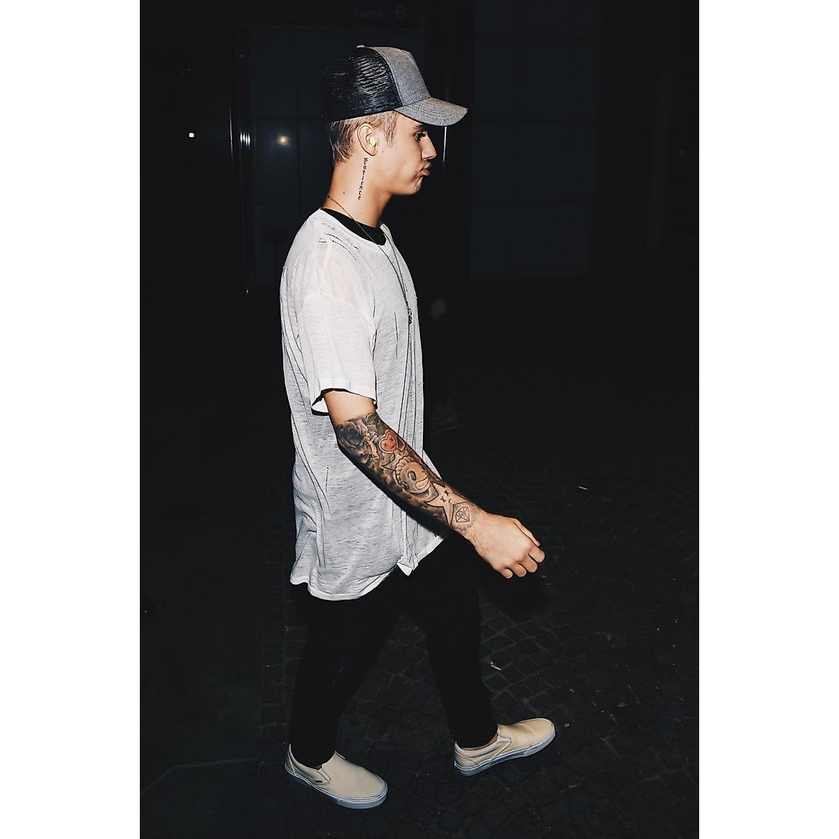 Snap Back Justin Bieber Trucker HAT Perse Alternative Black Grey Similar Look Flannel Gray