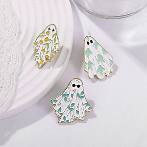 Cute Ghost Enamel Brooch Pin,Gothic Badges Halloween Pins for Women/Men, Cartoon Boo Ghost Enamel Pins for Jackets Backpacks, Pink