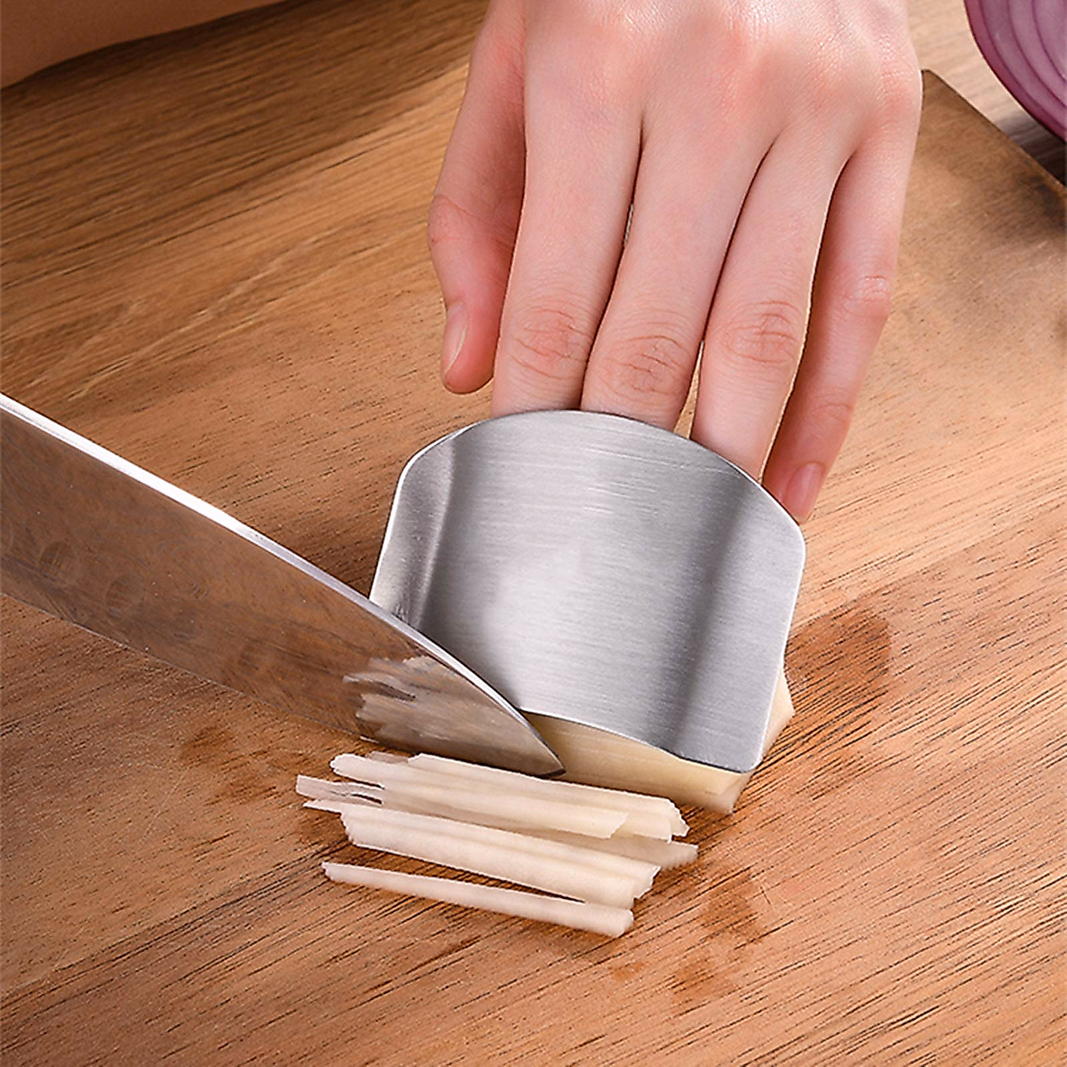 NAMERDA Finger Guards For Cutting, 2PCS Kitchen Tool Stainless Steel Finger Guard Finger Protector, Avoid Hurting When Slicing and Dicing Kitchen Safe Chop Cut Tool