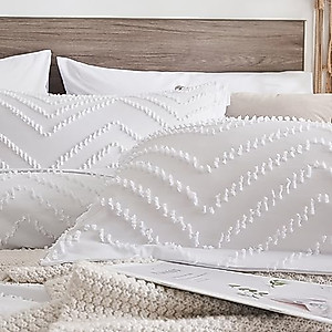 FLYMME White Twin Comforter Set with Sheets,Tufted Bed in a Bag 7 Pieces, Chevron Boho Shabby Chic Farmhouse Bedding Set,Soft Microfiber Comforter for All Season（White,68”*86”）