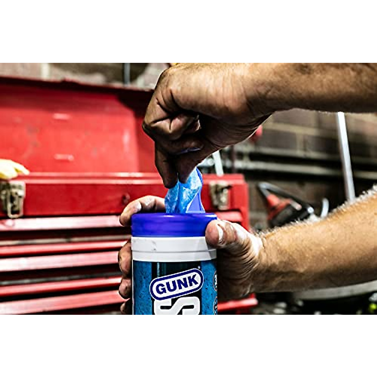 GUNK MPDW30 Multi-Purpose Degreasing Wipes 30-Count 8 x 12 inch 2-Sided Smooth or Scrubby Texture