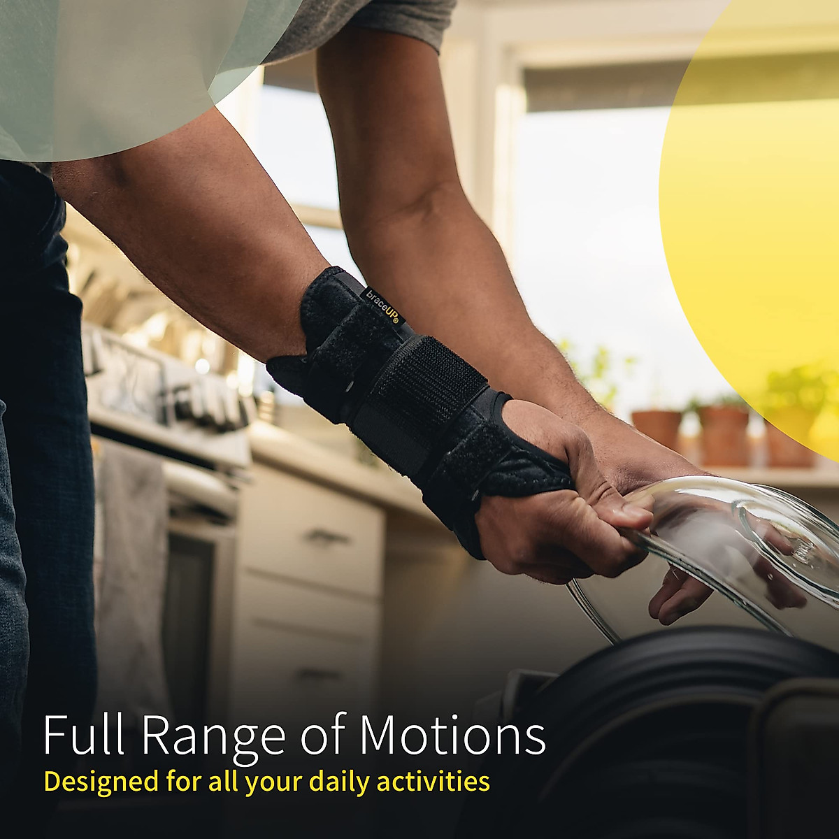 BraceUP Carpal Tunnel Wrist Brace for Women and Men - Metal Wrist Splint for Hand Support and Tendonitis Arthritis Pain Relief (S/M, Right Hand)