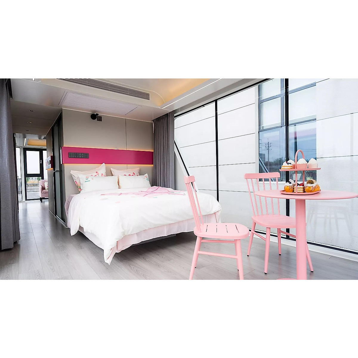 Butterfly Pink Capsule Home Portable Prefabricated Tiny Home 1 Bedroom, 1 Kitchen, 1 Living Room, 1 Rest Room House 11490 L, 3300 W, 3300 H, mm, 37.92 M2, House, Hotel, Villa, She Shed, Camping Home