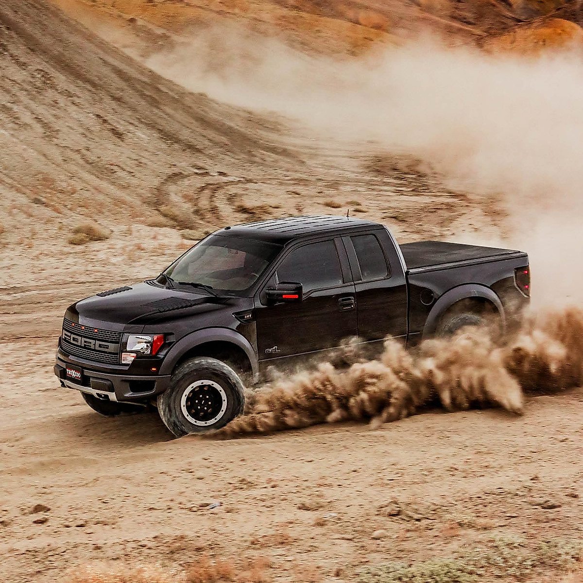 RealTruck TruXedo Pro X15 Soft Roll Up Truck Bed Tonneau Cover | 1486901 | Fits 2019 - 2025 Dodge Ram 1500, Does Not Fit w/ Multi-Function (Split) Tailgate 6' 4" Bed (76.3")