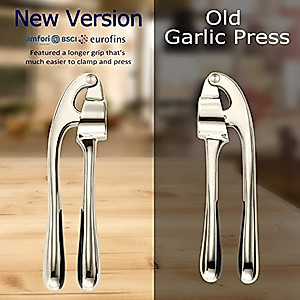 Premium Garlic Press, Professional Garlic Mincer, Easy to Squeeze and Clean, Rust Proof & Dishwasher Safe, Efficient Ginger Crusher- Imperial Silver