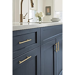 Amerock | Cabinet Pull | Champagne Bronze | 5-1/16 inch (128 mm) Center to Center | Bar Pulls | 1 Pack | Drawer Pull | Drawer Handle | Cabinet Hardware, BP40517CZ