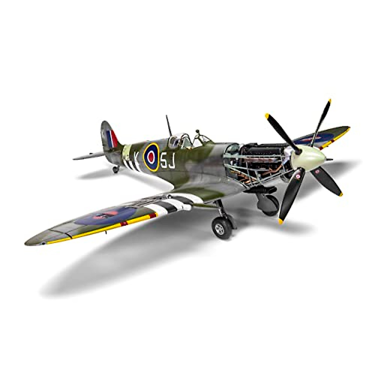 Airfix Supermarine Spitfire MK IXc 1:24 WWII Military Aviation Plastic Model Kit A17001