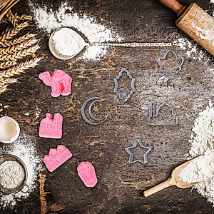 Kavoc 12 Pieces Eid Mubarak Cookie Cutters with Plunger Stamps Set, Ramadan Islamic Muslim Biscuit Molds Star Lantern Moon 3D Cookie Stamper for Eid Mubarak Decor Muslim Party Baking Supplies (Eid)