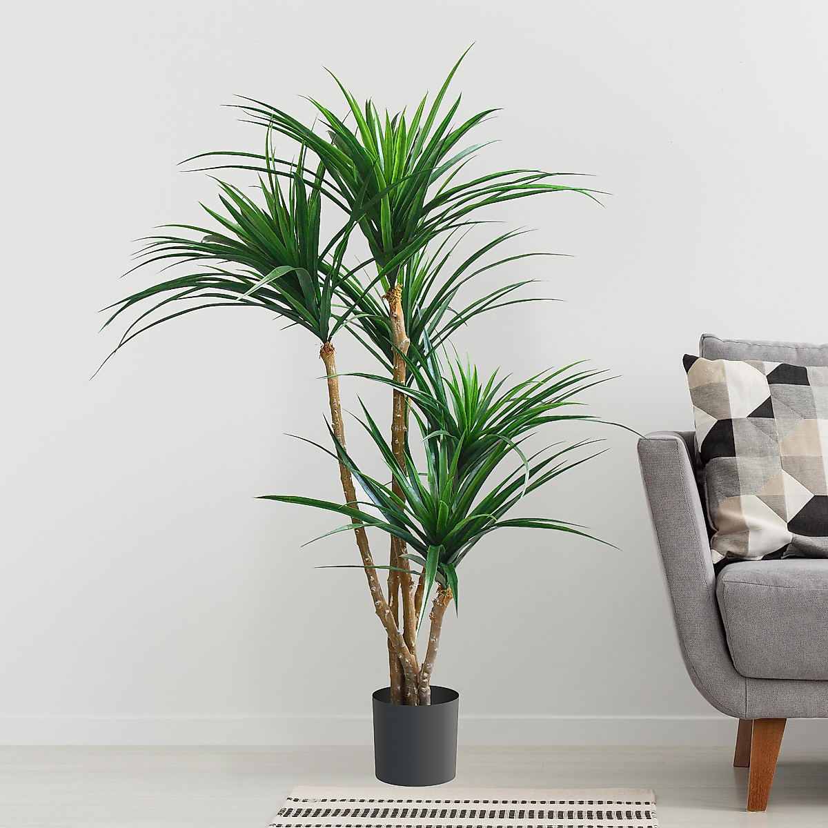 Pure Garden Artificial Tree - 51-Inch Tropical Yucca Plant with Rubber Leaves and Natural Trunk for Living Room, Bedroom and Office - Faux Plants