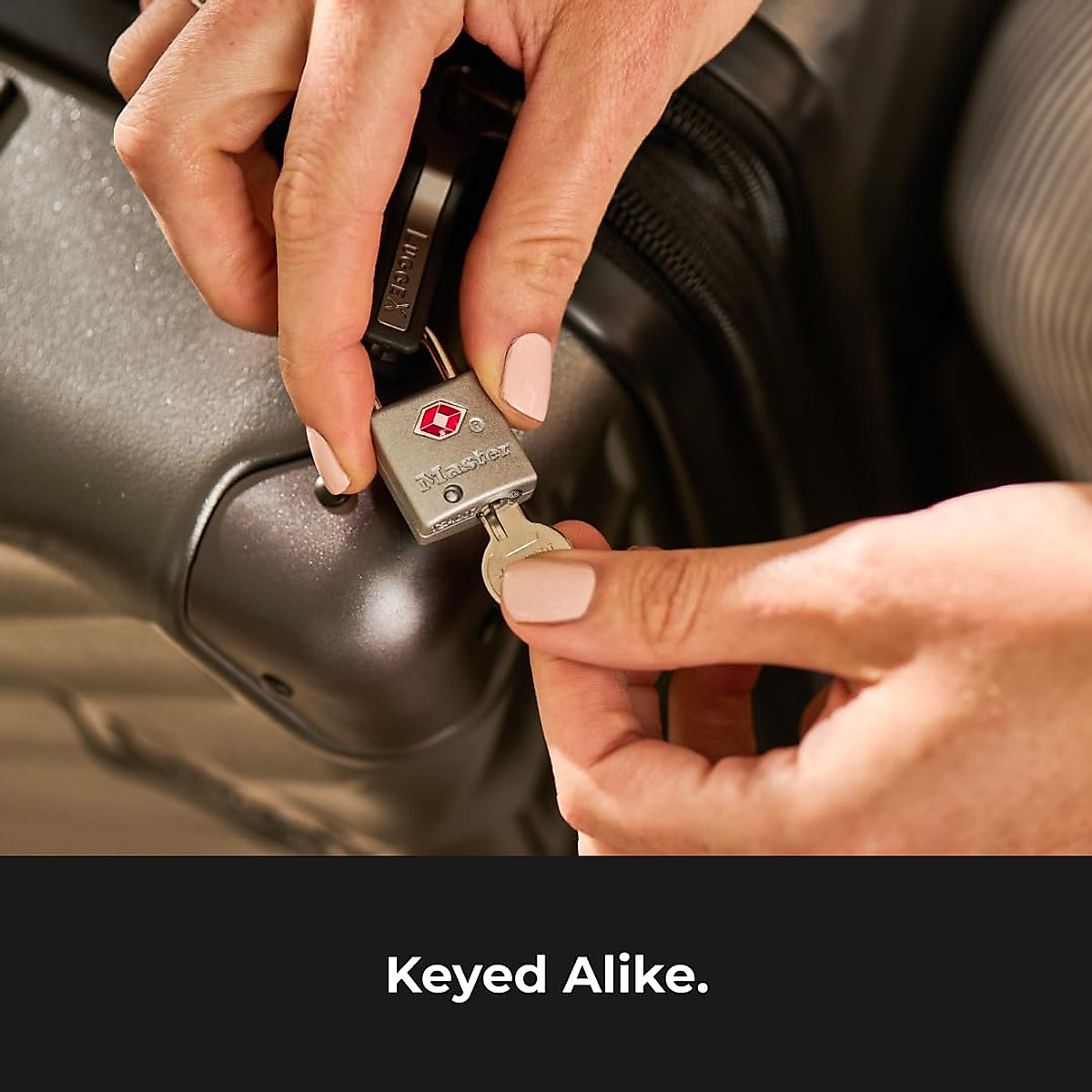 Master Lock TSA Luggage Locks with Key, TSA Approved Lock for Backpacks, Bags and Luggage, 4 Pack, 4683Q