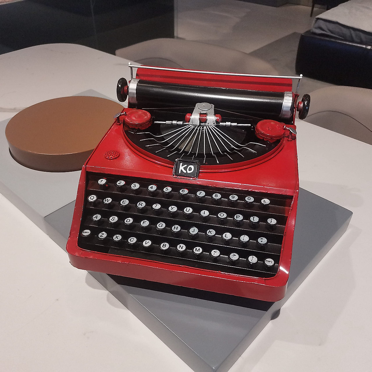 TRABEATOGA Typewriter Model Vintage Tin Antique Retro Manual Typewriter Model Ornament Collectible Figurine Photo Prop for Home Decor 11.6'' Long