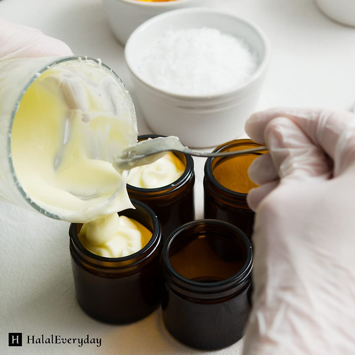 1 lb Stearic Acid White Flakes Food Grade NF/USP - Natural Preservative, thickener, emulsifier and stabilizer for Food, soap, Lotion, Cream