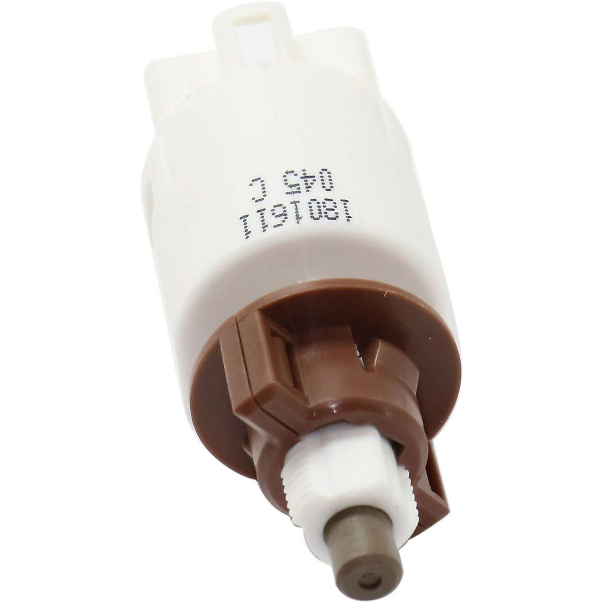 For Toyota Tacoma Brake Light Switch 2005 | Blade Terminal Type | 8434009070