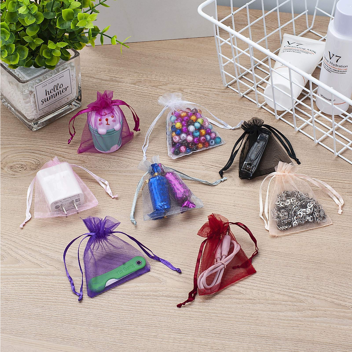 MAZYPO 100pcs White Organza Bags 2x3 inch Sheer Drawstring Gift Bags Jewelry Pouches Wedding Party Christmas Favor Gift Bags, Little Mesh Gift Pouches Mini Candy Bags for Small Presents Earrings
