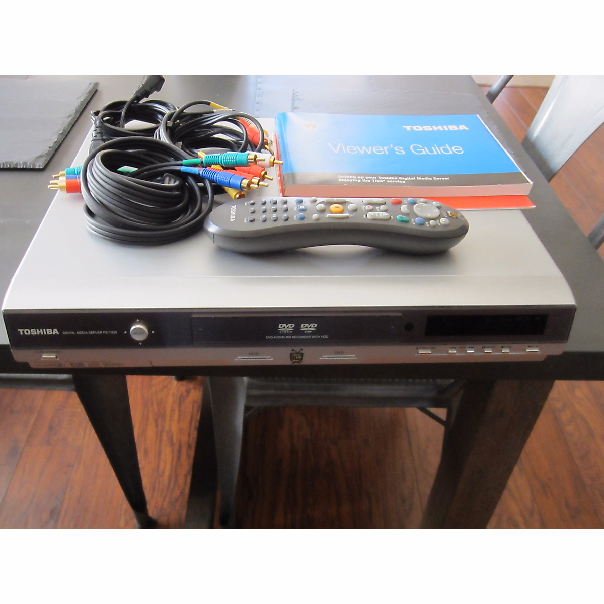 Toshiba RS-TX20 DVD Recorder with 120 GB TiVo Series2 Digital Video Recorder