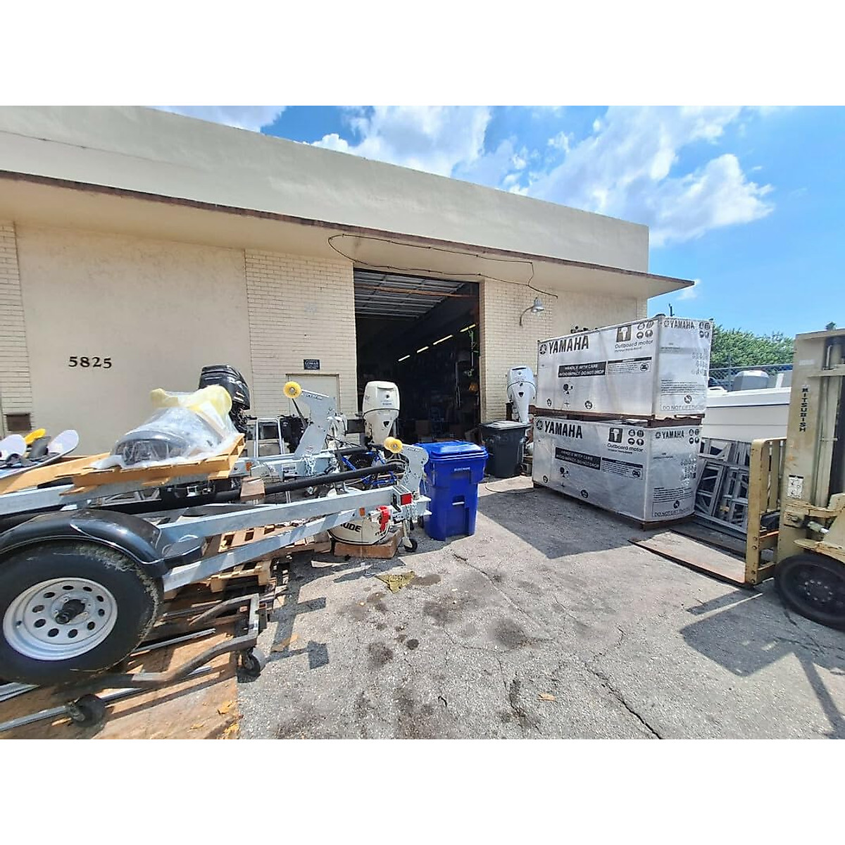 NGK 3672 Pack of 4 Spark Plugs LFR6A-11