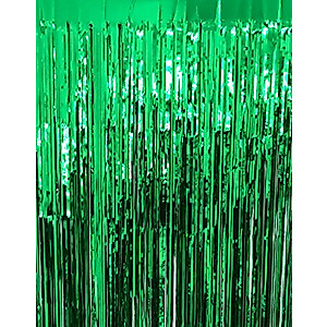 GOER 6.4 ft x 9.8 ft Metallic Tinsel Foil Fringe Curtains,Pack of 2 Party Streamer Backdrop for St. Patrick's Day,Birthday,Graduation,New Year Eve Decorations Christmas Wedding Decor (Green)