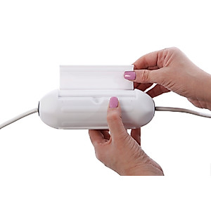 Dreambaby Heavy Duty Weatherproof Electrical Cord Clamp with locking system - Model L138 (Color may vary)