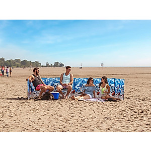 Beach Windscreen, Privacy Screen, Wind Blocker - Ships and Shells, with Mallet and Bag