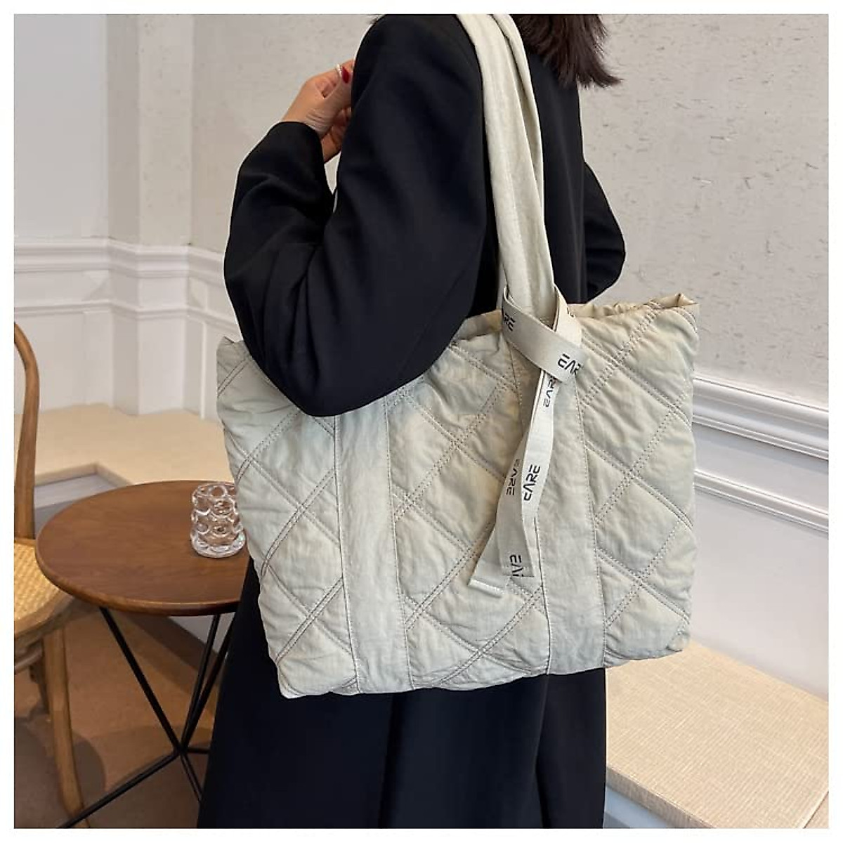 Women Puffer Bag Quilted Puffy Tote Bag Lightweight Cotton Padded Shoulder Bag Trendy Hobo Hippie Down Handbag (Beige)