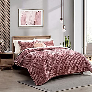 RECYCO Luxury Velvet Quilt Set King Size, Lightweight Velvet Comforter Set, Oversized Bedspread Coverlet Quilted Bedding Set, with 2 Matching Pillow Shams, for All Season, Dusty Mauve Pink