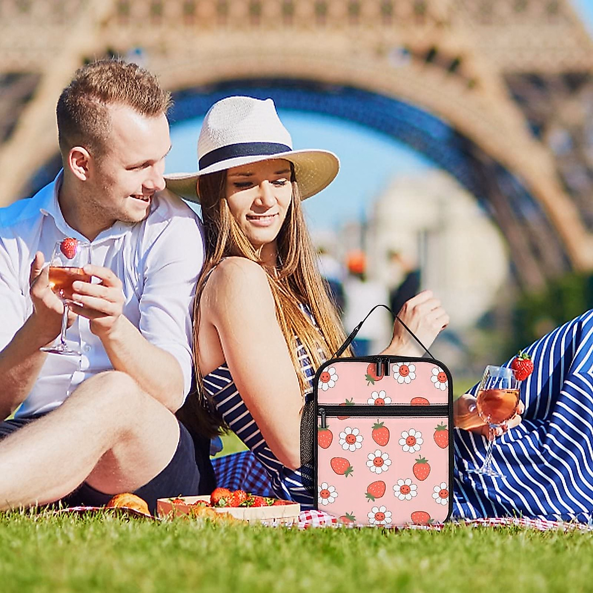 MINBHEBYUD Retro Pink Daisy Strawberry Fruit Lunch Bag for Men Women Adults, Insulated Lunch Bags for Office Work, Reusable Portable Lunch Bag