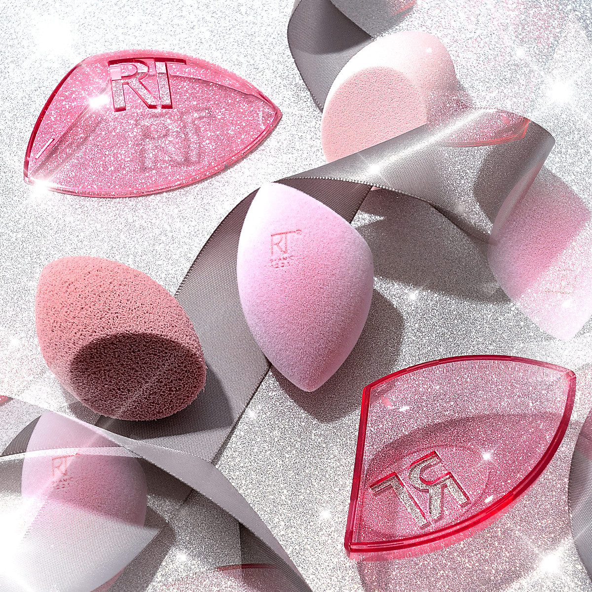 Real Techniques Limited Edition Cleanse, Blend, Set and Go Makeup Sponge Set, 4 Piece Christmas Gift Set, Perfect For Wife, Spouse, Girlfriend, Significant Other, and Daughter