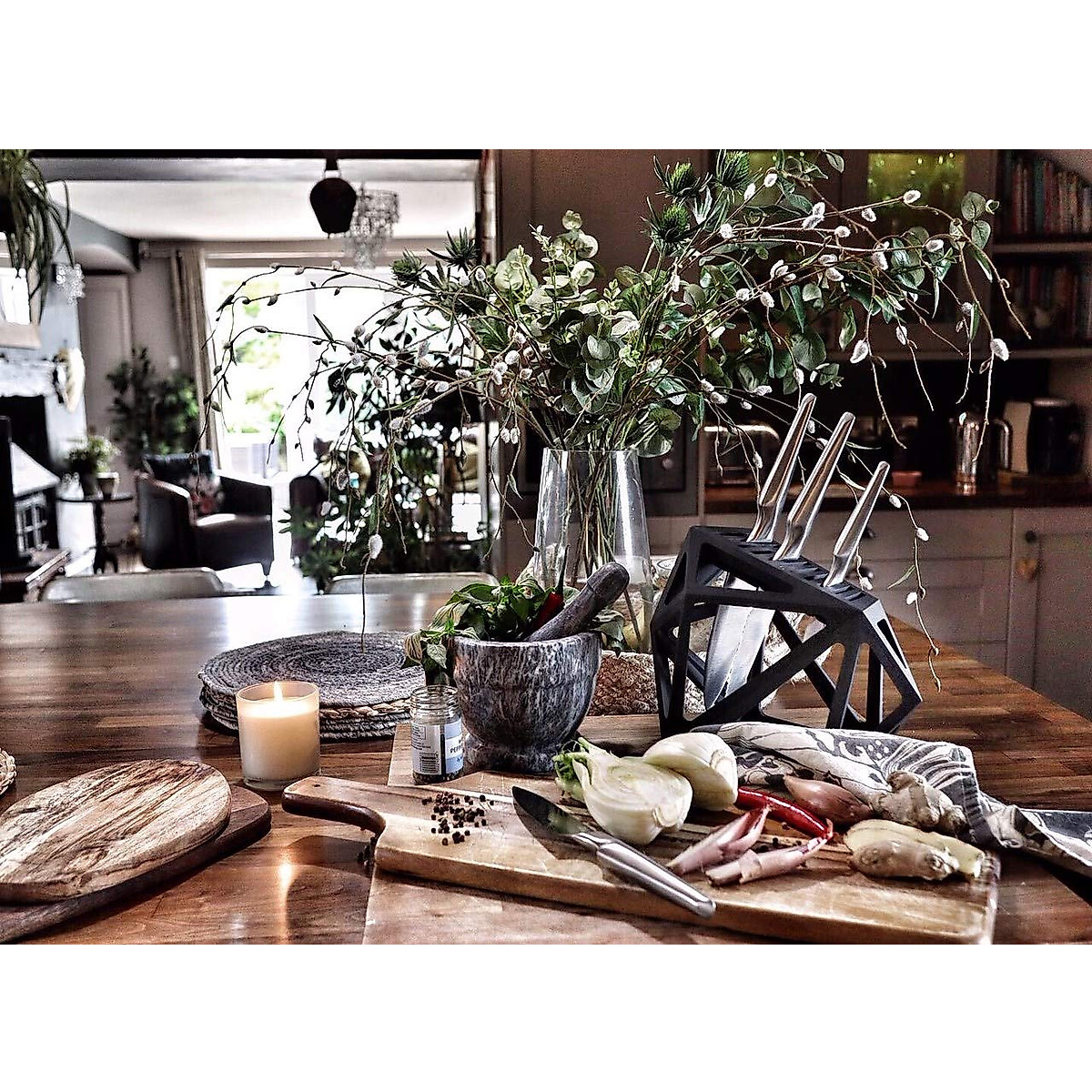 Edge of Belgravia ARONDIGHT Stainless Steel Chef Knife Set With Erogonomic Grip | Paring Knife, 6” Chef’s Knife, Bread Knife, and 7.5” Chef’s Knife. (Metallic,Pack Of 4)