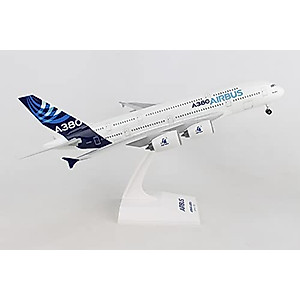 Daron Skymarks Airbus A380-800 H/C with Gear, 1/200-Scale,White
