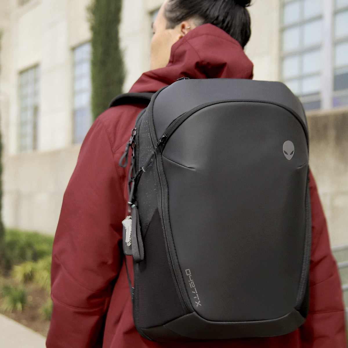 Alienware 17-inch Laptop Horizon Travel Backpack, Weather Resistant, Shockproof, Anti-Scratch Interior Design, TSA-Friendly for Travel, Work, Leisure for Men and Women - Galaxy Weave Black