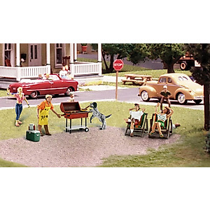 Woodland Track H0 - Figures at Barbecue