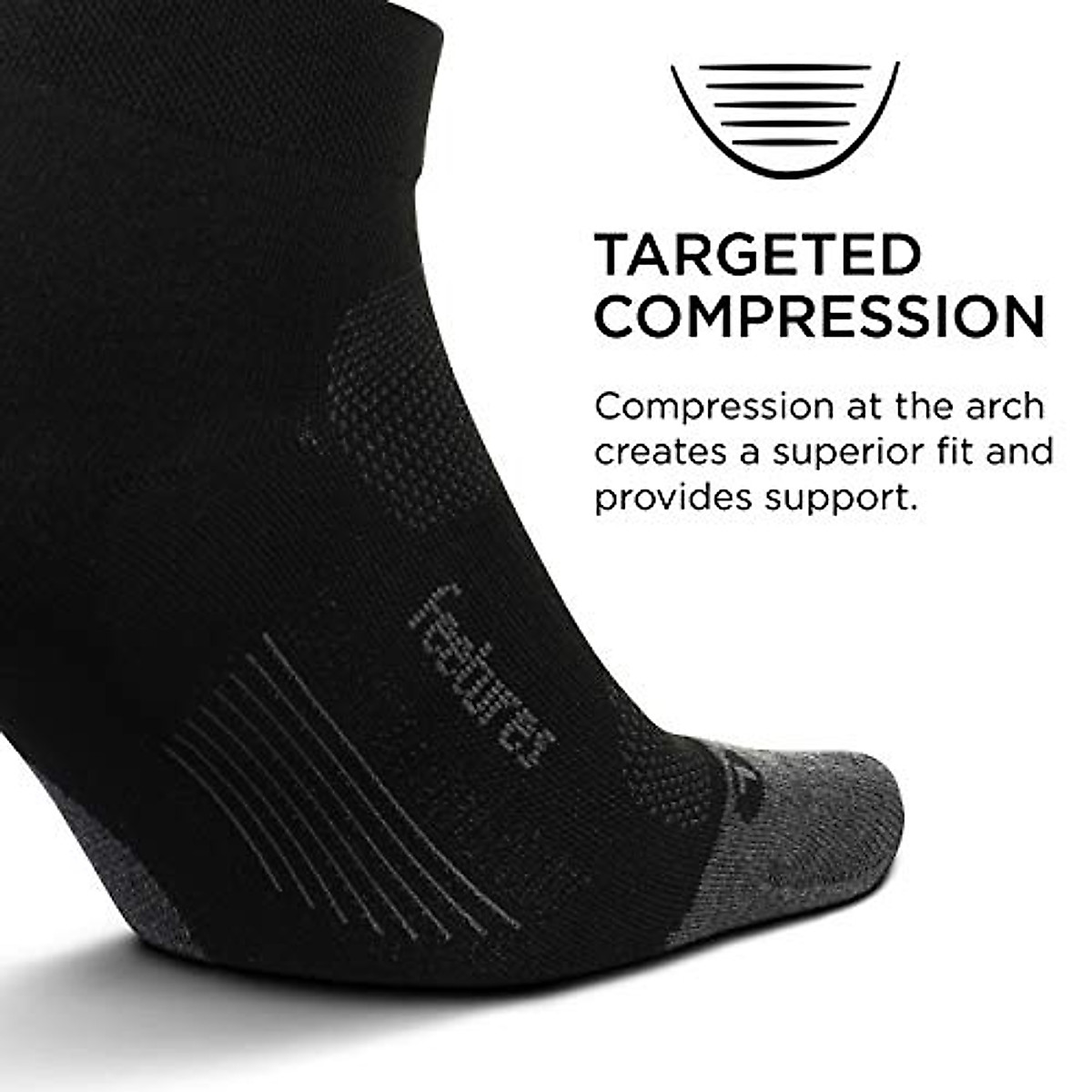 Feetures Elite Max Cushion Low Cut Sock - Athletic Running Sock - Sport Sock with Targeted Compression - Black, M (1 Pair)