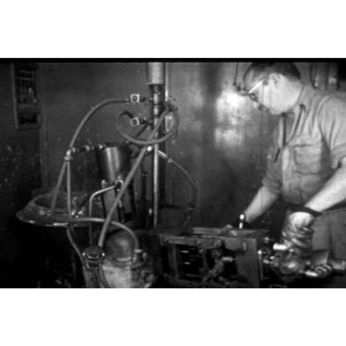 World War 2 Plastic Manufacturing Historical Film: Plastic Age Anniversary DVD (1940)