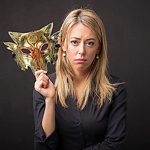 Amosfun Halloween Wolf LED Mask Wolf Head Light Up Mask Animal Costume Mask Halloween Cosplay Face Cover (Without Battery) Gold