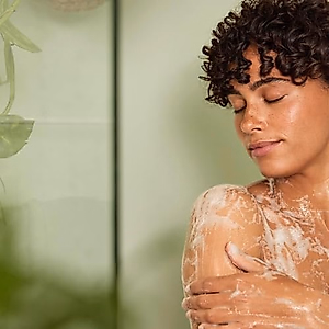 Weleda Aroma Essentials Pamper Creamy Body Wash, Parabens Free, 6.8 Fluid Ounce (Pack of 1)