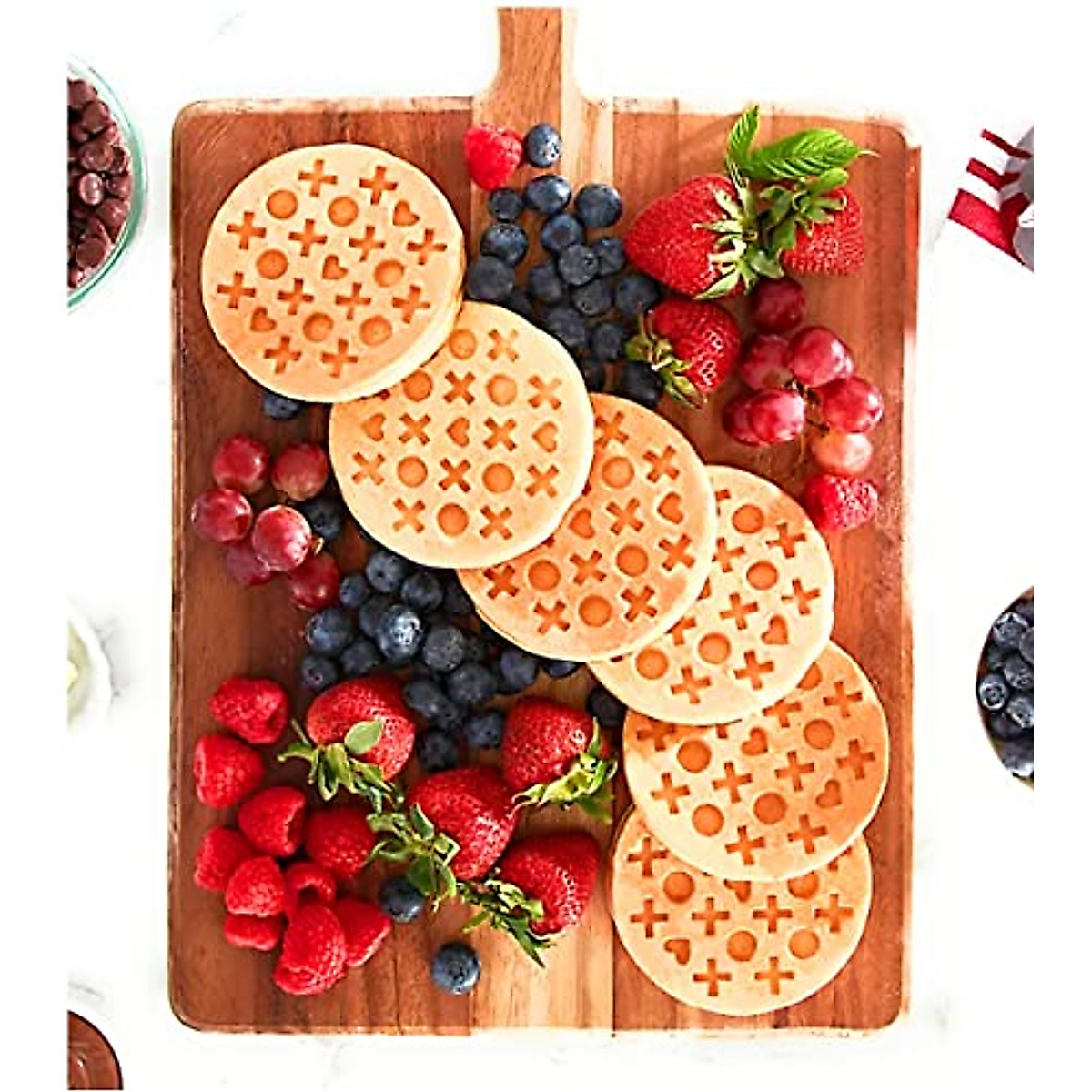 Love Mini Waffle Maker in Magenta