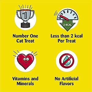 TEMPTATIONS Classic Crunchy and Soft Cat Treats Tasty Chicken Flavor, 30 oz. Tub (Packaging May Vary)