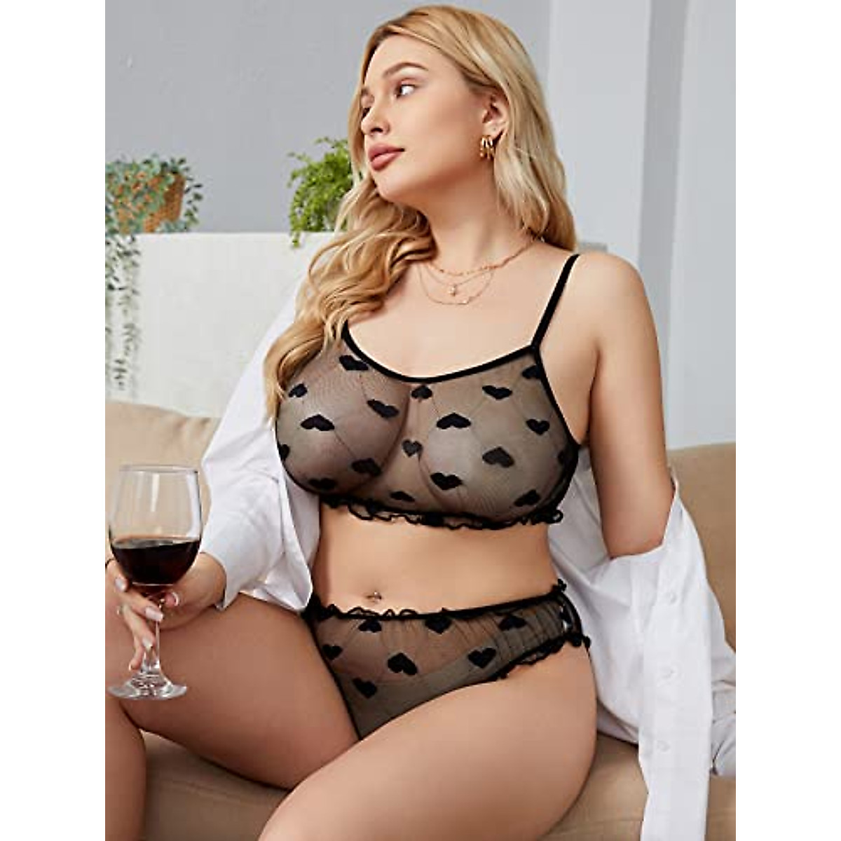 SOLY HUX Women's Mesh Sheer See Through Lingerie Set Sexy Lace Bra and Panty 2 Piece Black 1X Plus