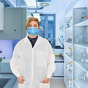 AMZ Disposable Lab Coats for Adults Medium, Spunbonded Polypropylene Medical Robes for Men and Women Pack of 10, Disposable Smocks 50 GSM, Lab Coats with Snaps, Folded Collar, Knit Wrists, 3 Pockets