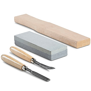 VonHaus 16pc Wood Carving Tool Set with Wood Knives, Carving Tools, Files Sharpening Stone and Mallet - Beginner Woodworking Chisels with Carry Case